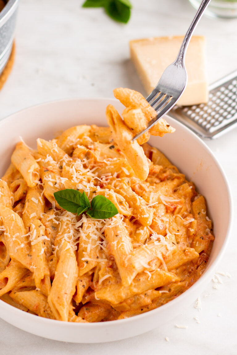 Pink Sauce Pasta - Whole Kitchen Sink